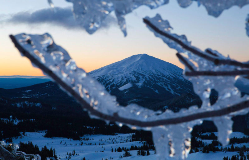A snowboarder’s mountain: Our guide to Mt. Bachelor and Bend, Oregon ...