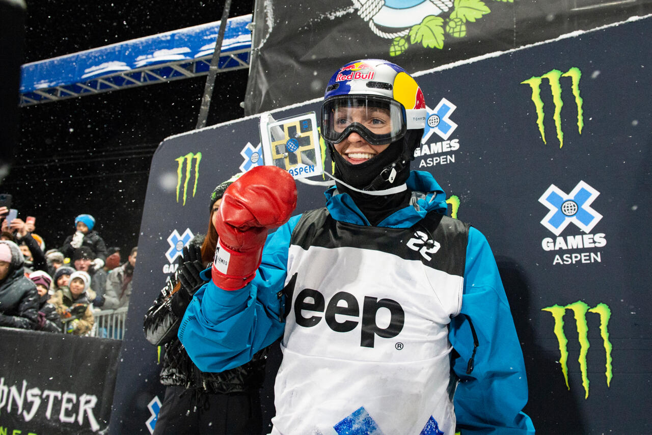 Jamie Lynn – Snowboard Magazine