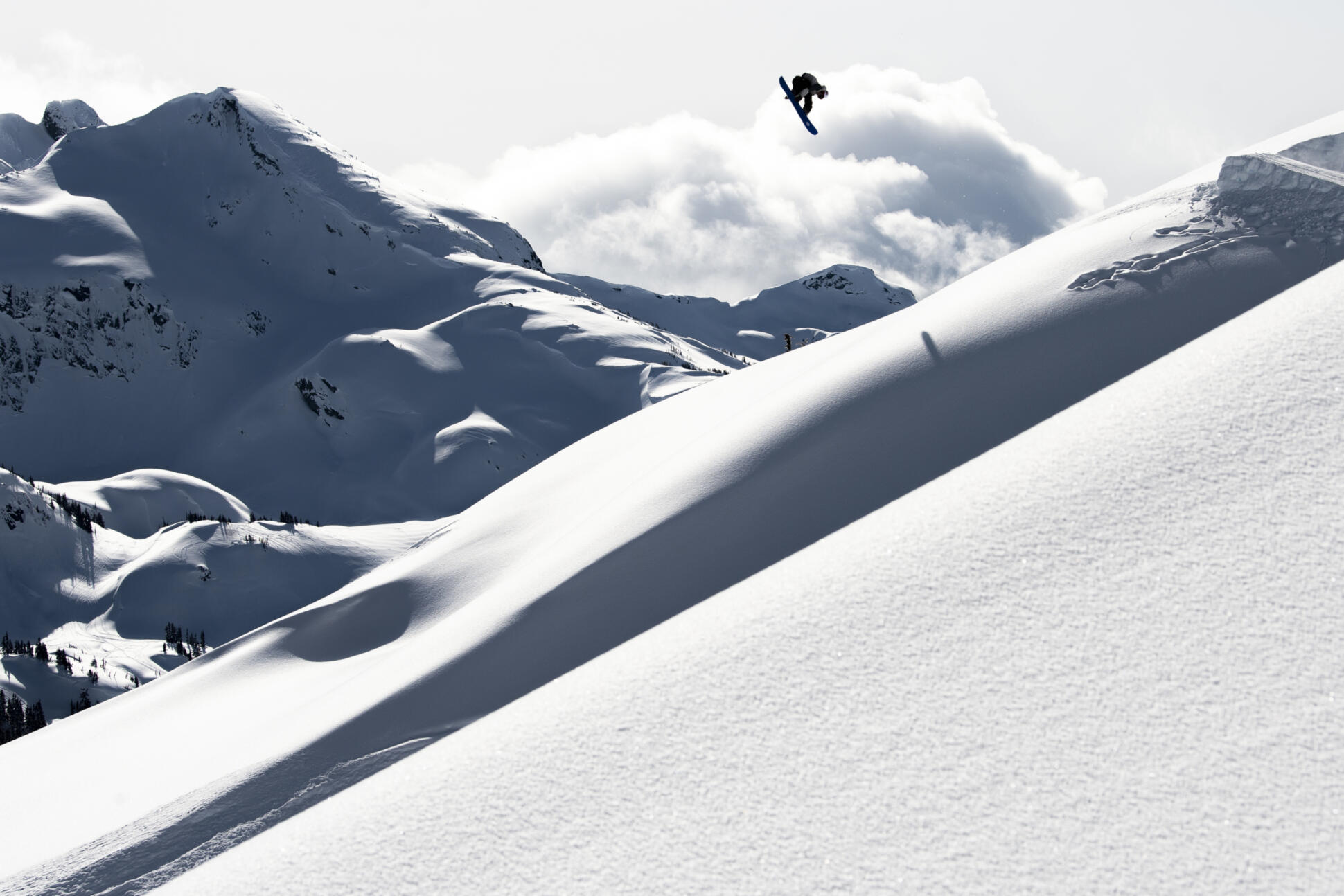 JAMIE LYNN & the art of living – Snowboard Magazine